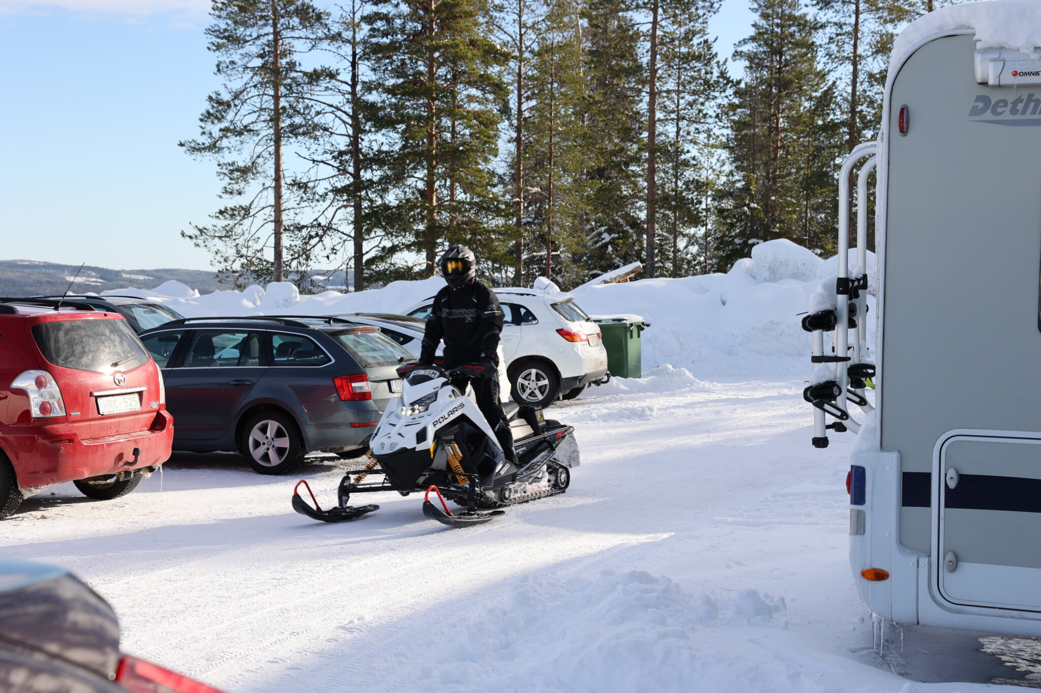Husvagns camping i slalombacken - Agnäsbacken